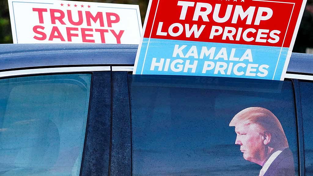 US stocks surge to record highs