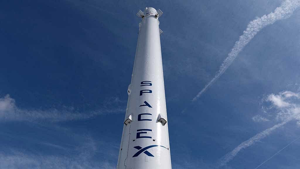 SpaceX wins $4.16bn US Space Force contract