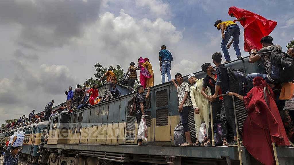 Separate train coaches for women this Eid: HC