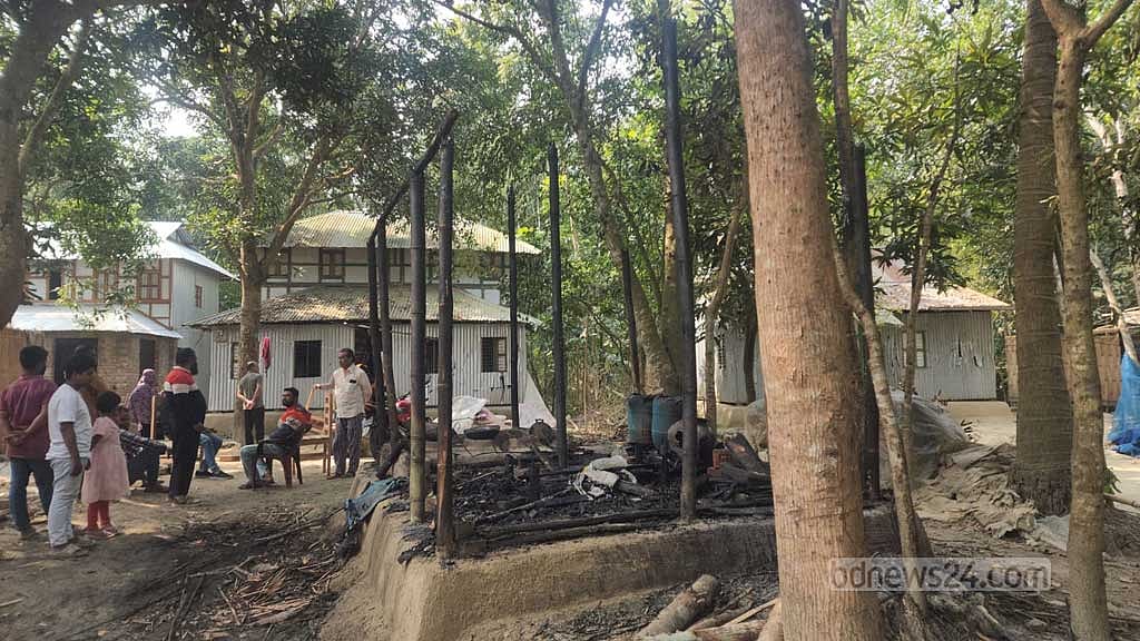 BNP feud sparks attacks on 11 homes in Shariatpur