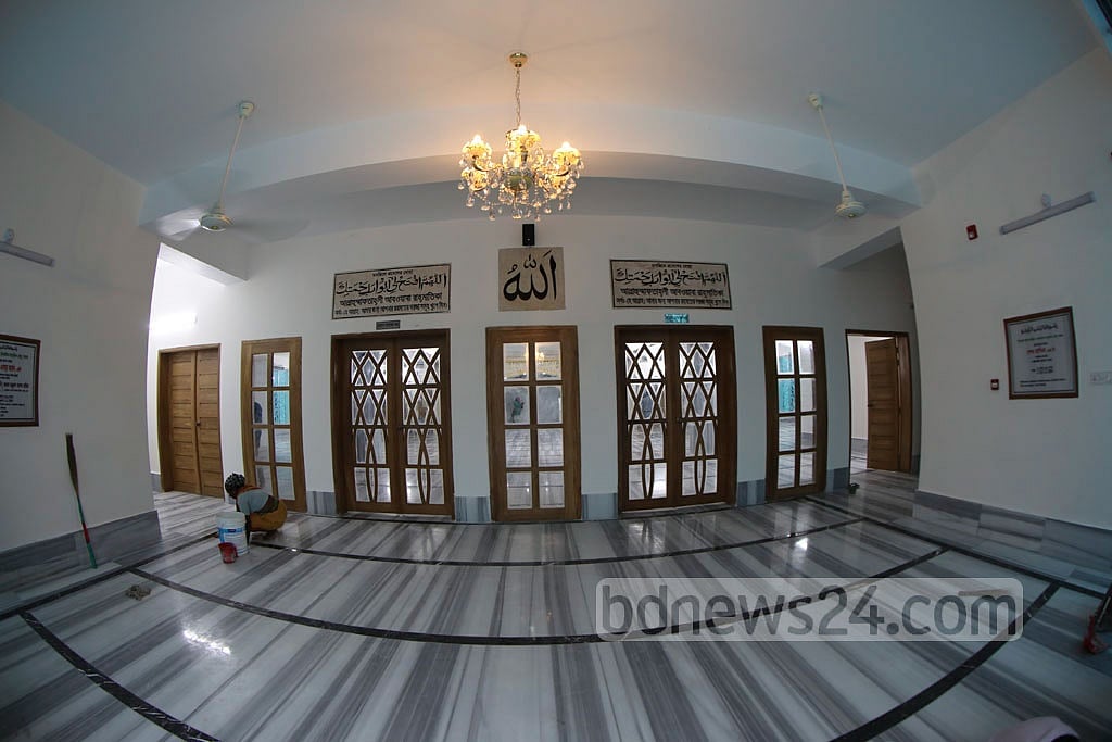 সারা দেশে মডেল মসজিদ