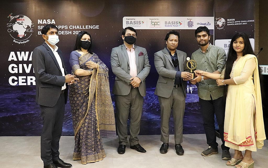 Bangladesh students win NASA Space Apps Challenge award for Best ...